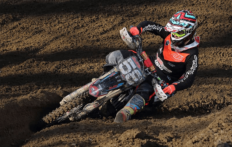 Are you race ready? Essential motocross gear you must have - Jt.Org